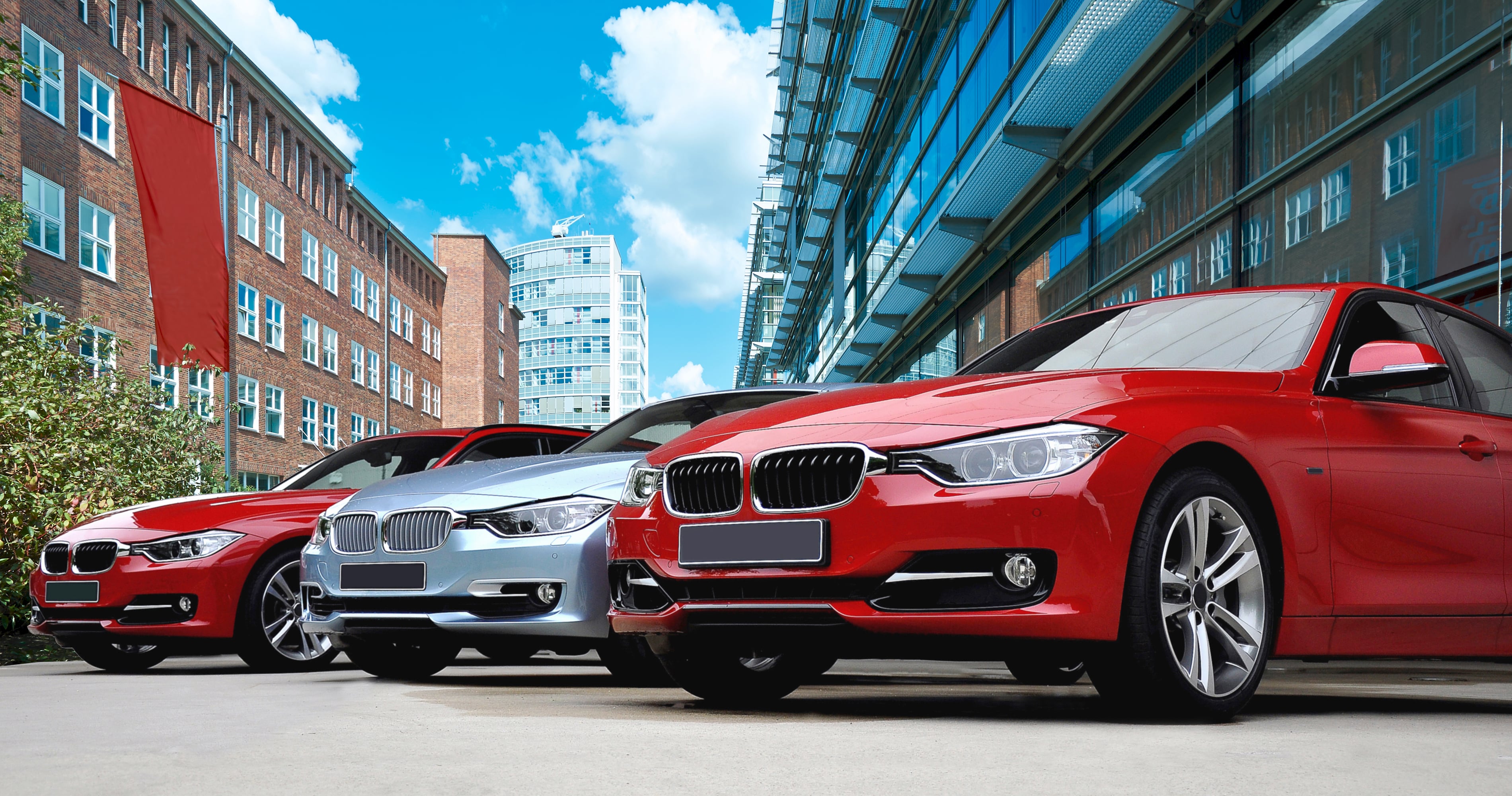 I Drive a High-End Car. What Things should be included in my Car ...